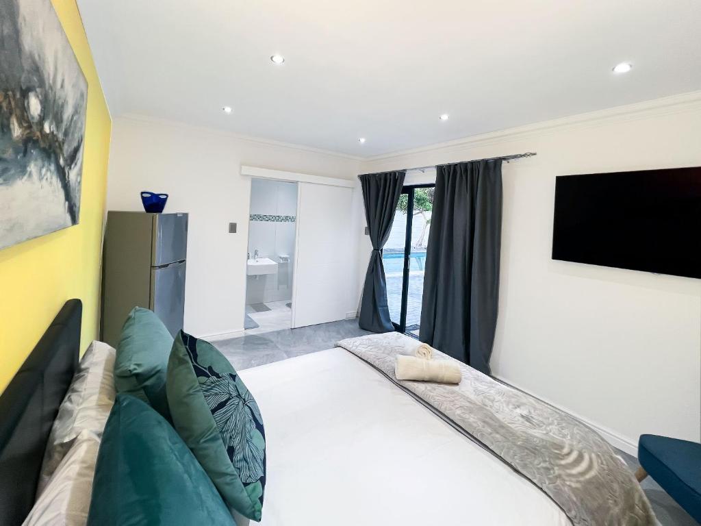 BOSTON HOUSE, Cape Town – Updated 2024 Prices