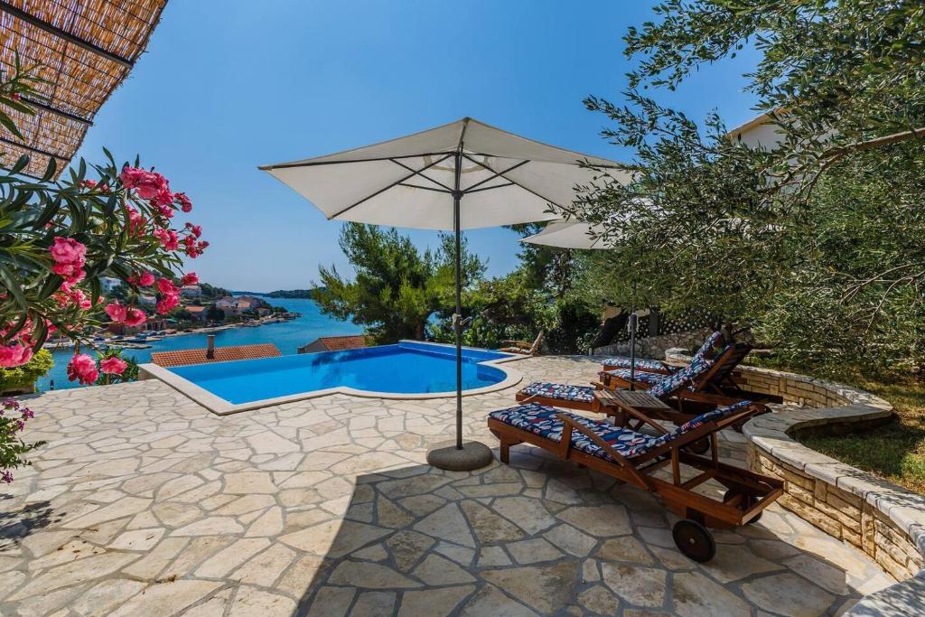 Unique Villa w/Pool, Teracess - Spectacular View, Tisno (updated prices ...