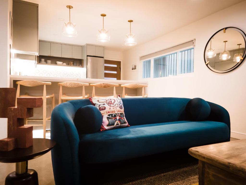 The Redline Venice, Los Angeles (updated prices 2025)