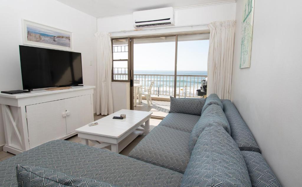 5 Bronze Beach Umhlanga Rocks, Durban (updated prices 2026)