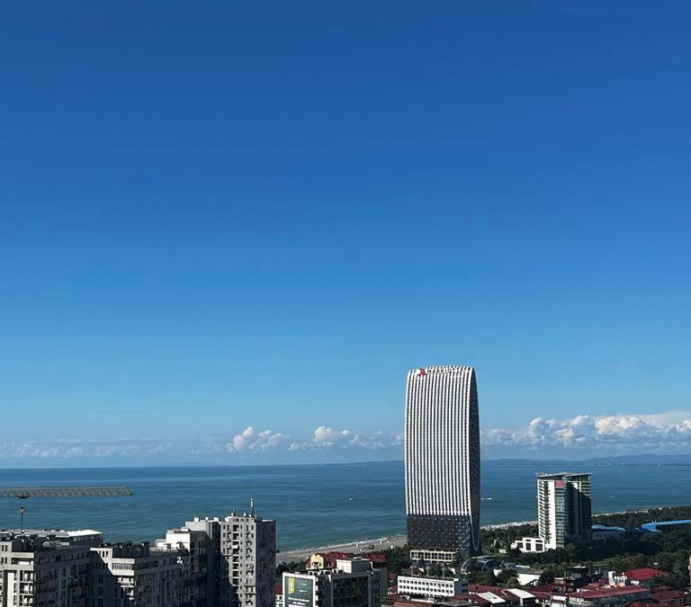 Квартира с шикарным видом и отдельной спальней, Batumi (updated prices ...