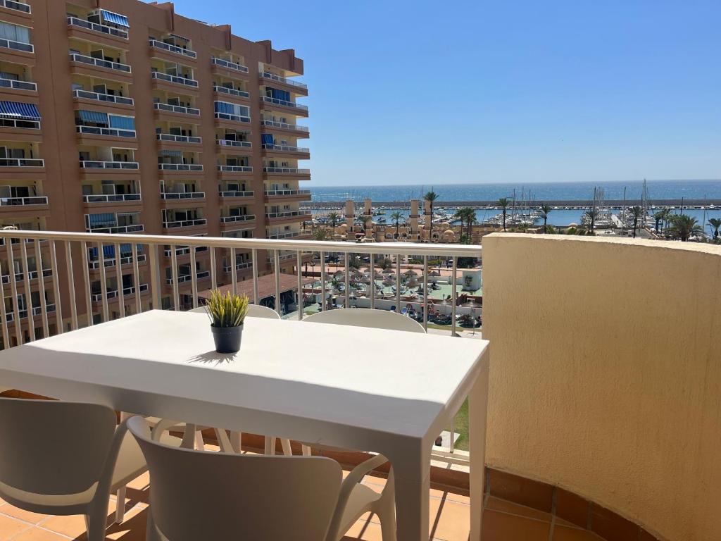 Sur Suites La Marina, Fuengirola (updated prices 2026)