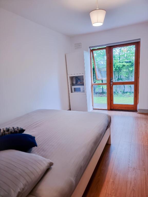 Ballybrit Private Room, Galway (updated prices 2024)