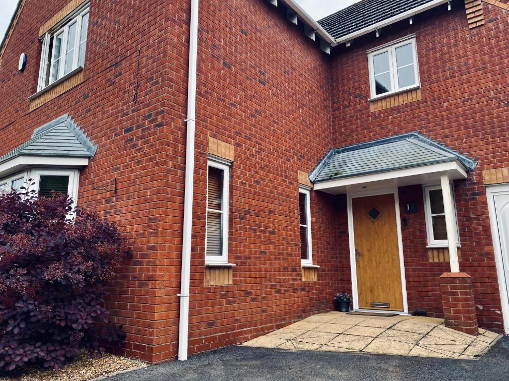 The Grange, Admaston (updated prices 2025)
