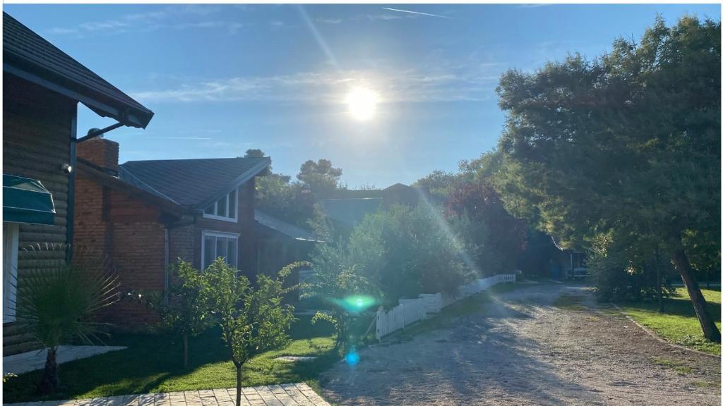 Vila 10 Fshati Turistik - Ishull Lezhe, Kune Vain, Lezhë – Precios ...