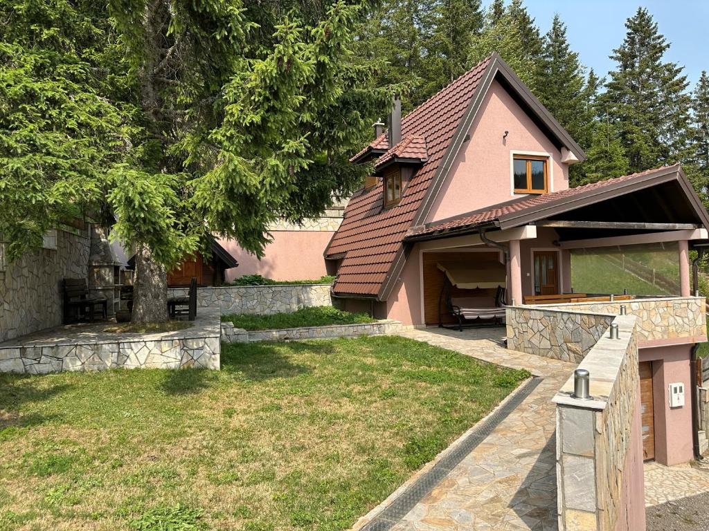 Vila Berge, Berane (updated prices 2025)