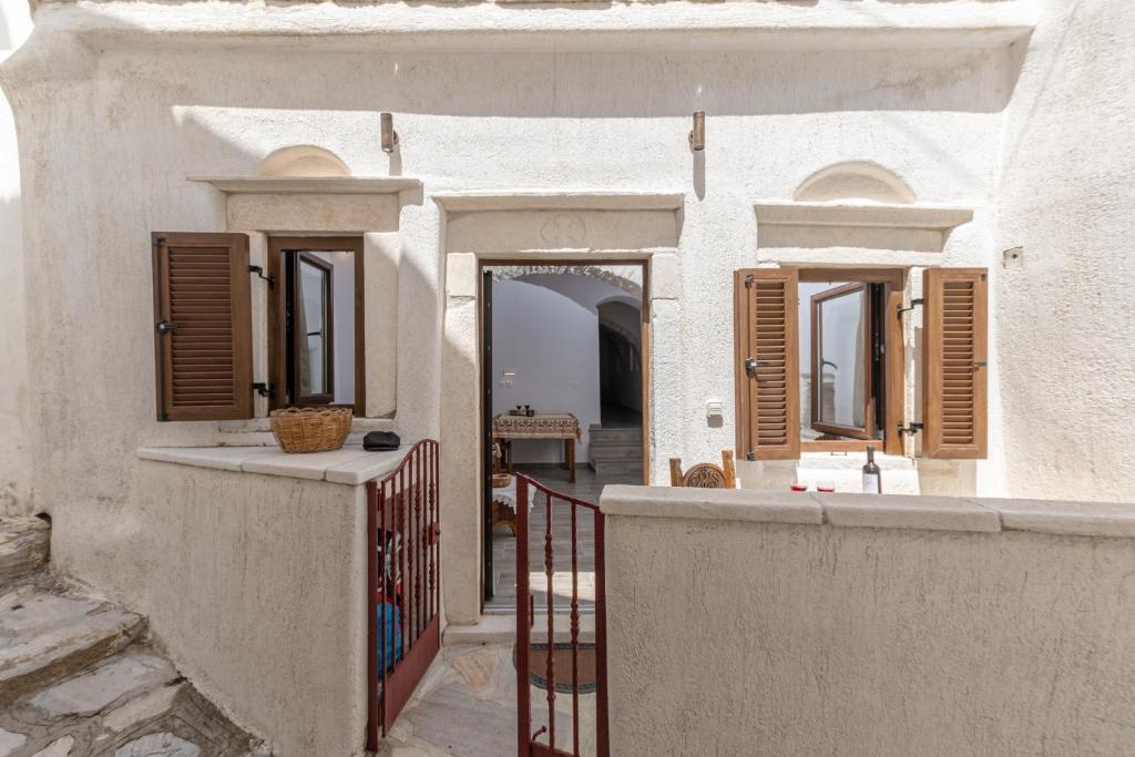 Casa Estiva Apeiranthos Naxos Apartments, Naxos Chora (updated prices 2026)