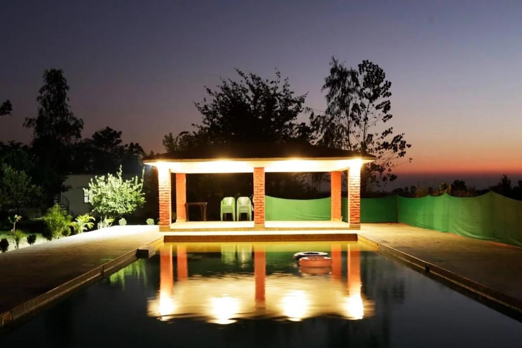 Evergreen Hotel, Rāmnagar (precios actualizados 2024)