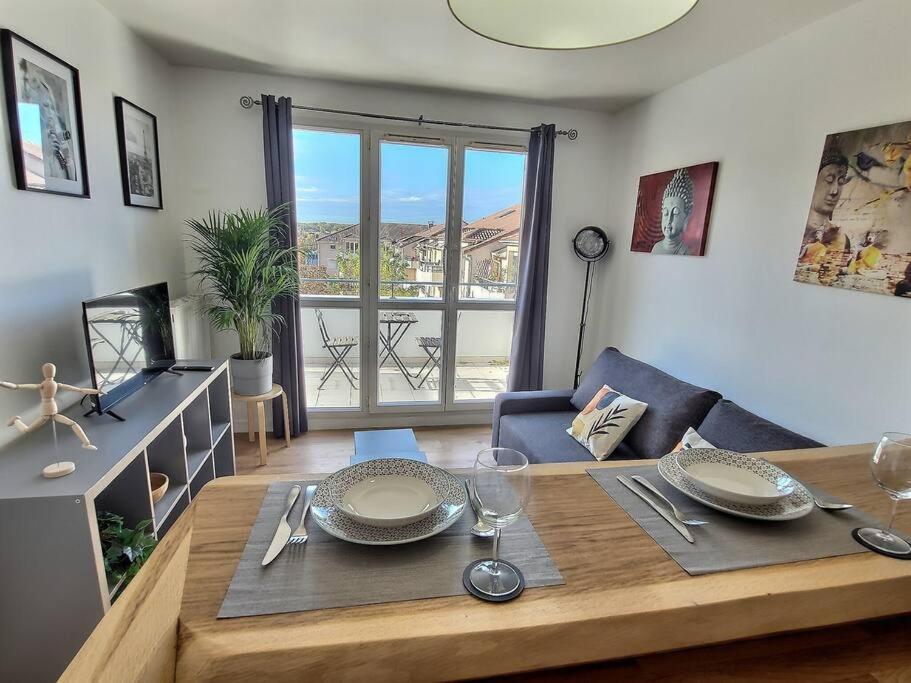 Appartement calme et cosy - Paris Disney, Balcon, Parking, Émerainville ...