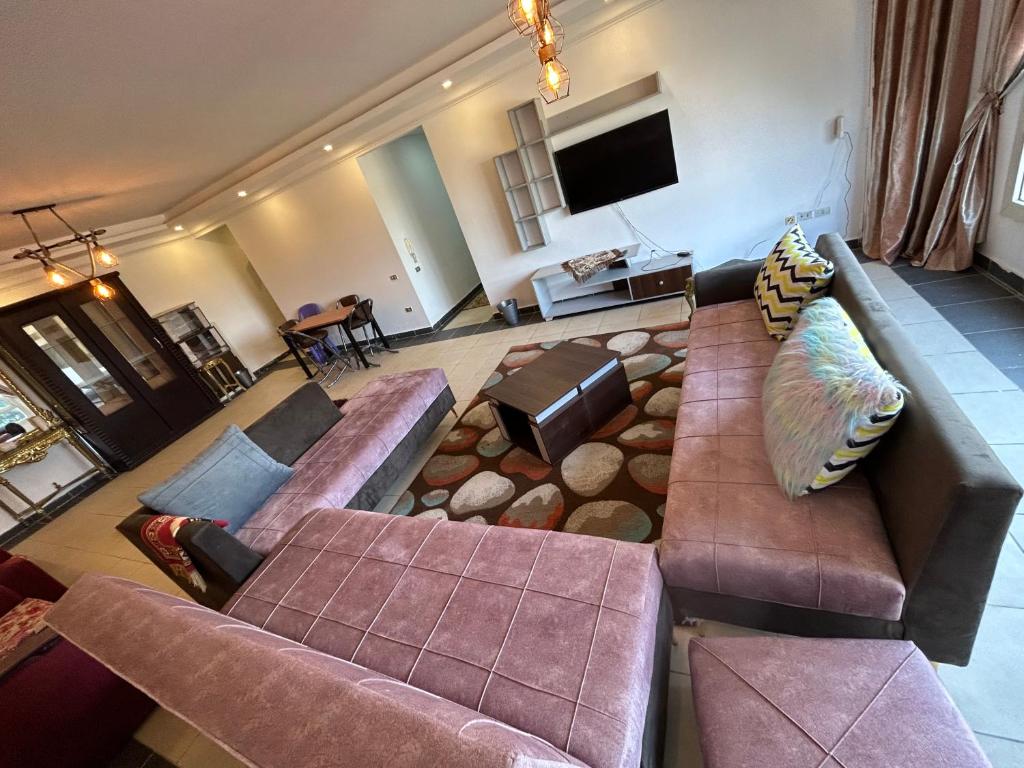 شقة علي النيل 101 كوثر, Cairo (updated prices 2025)