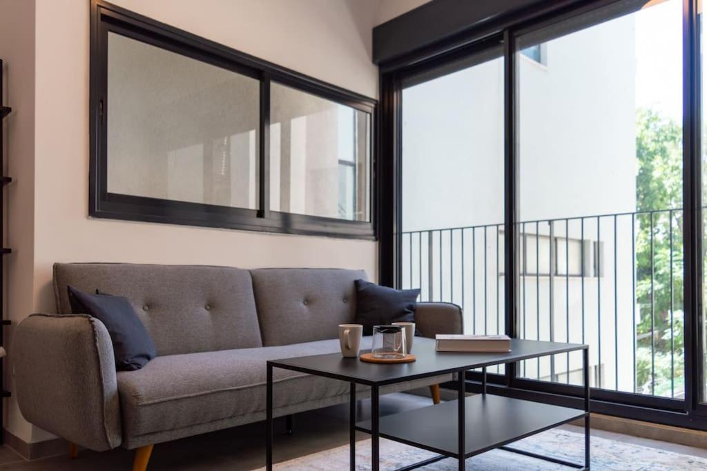 Levinski Market Hotel