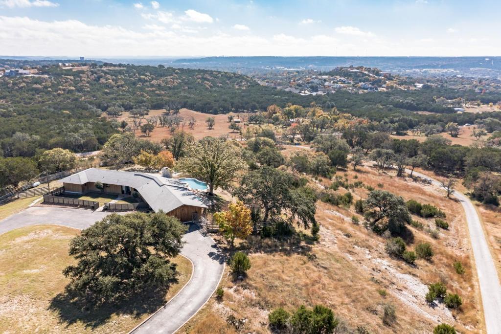 Stunning Ranch Villa with Pool - Game Room - Hot tub - Fire Pit ...