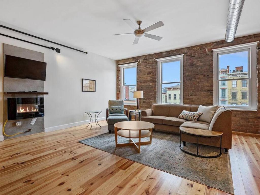 Findlay Suites - Perfect Location Over the Rhine, Cincinnati (updated ...