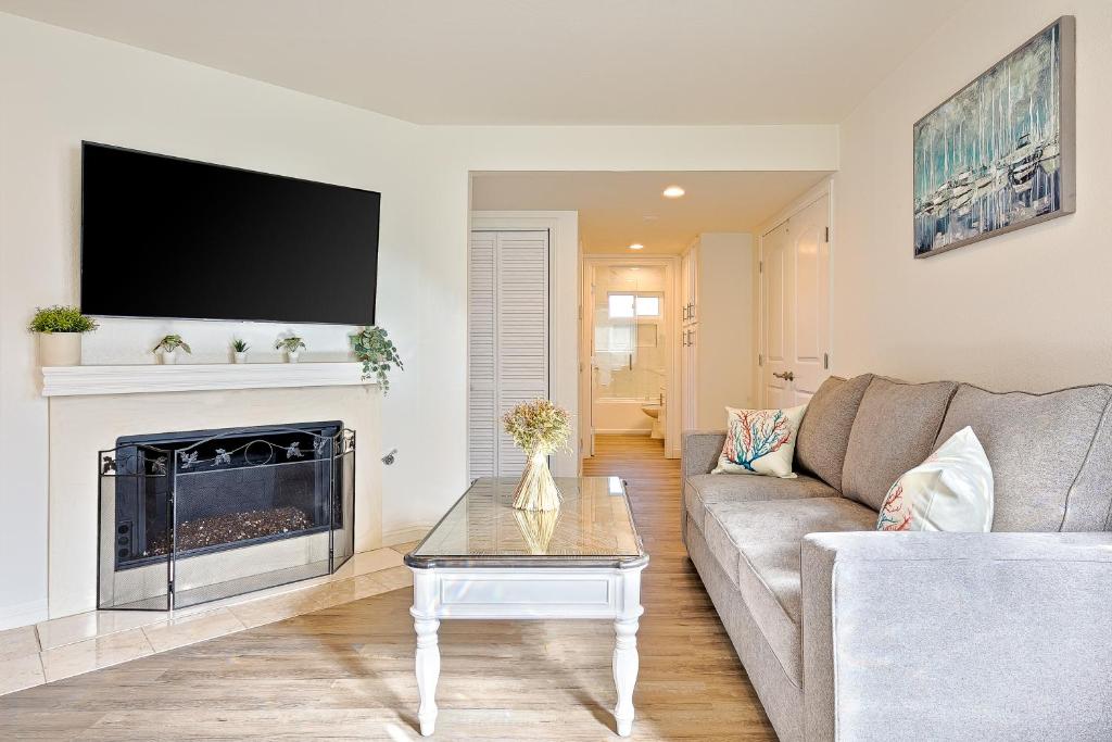 Sunny Days & Fair Weather, Newport Beach (updated prices 2024)