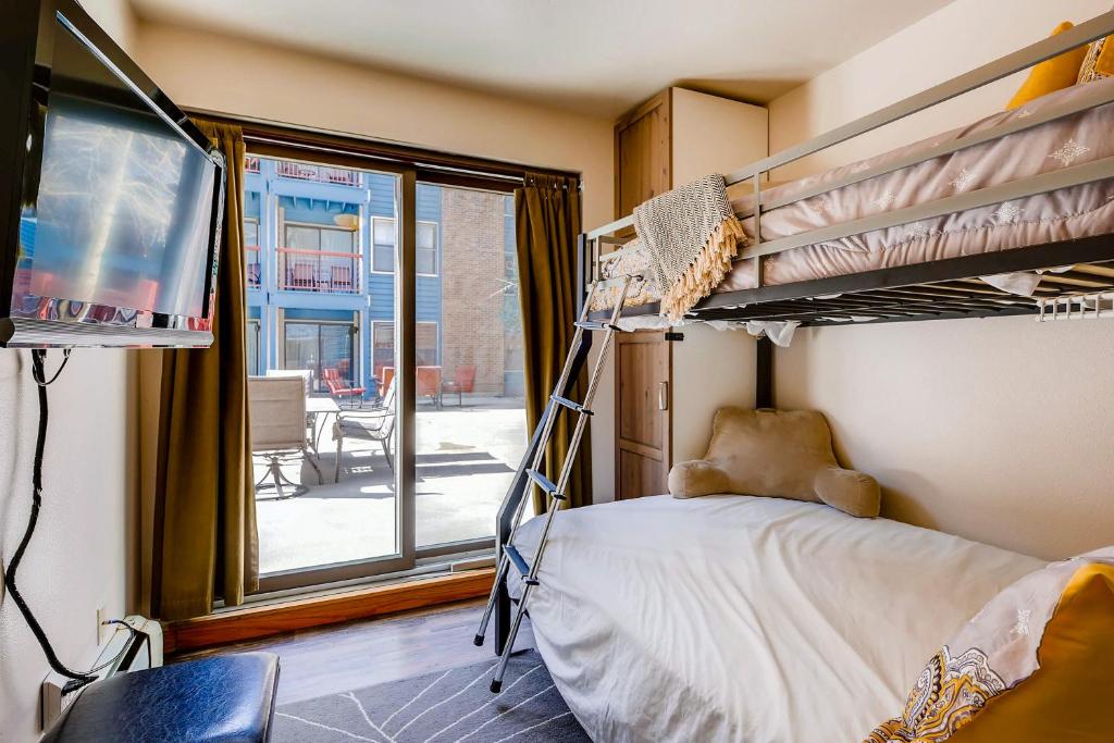 River Mountain Lodge #E1, Breckenridge (updated prices 2025)