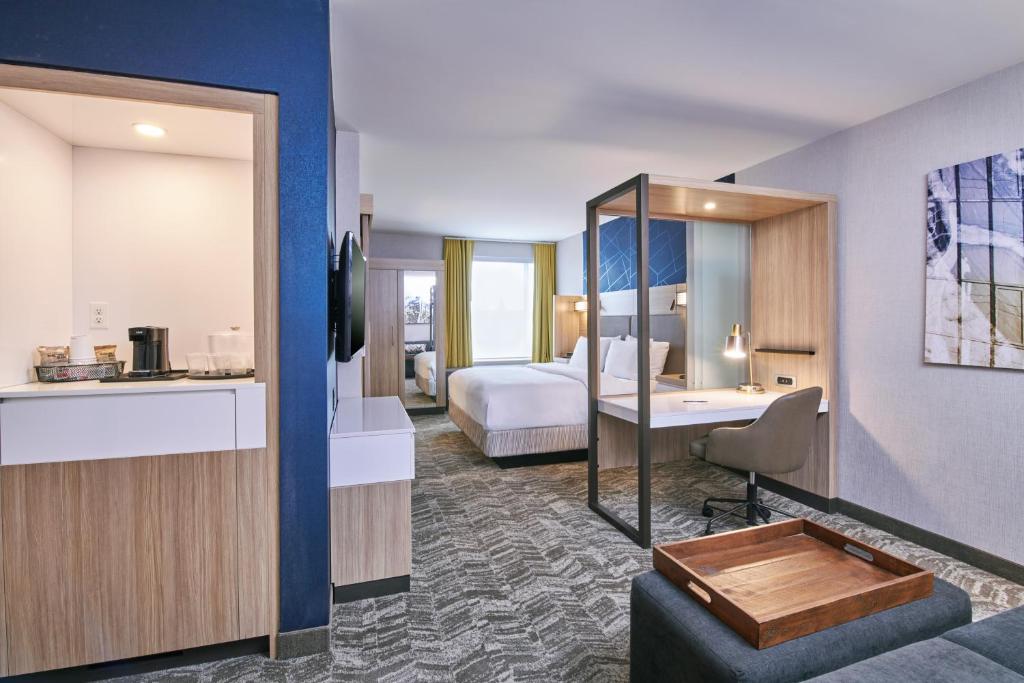 SpringHill Suites by Marriott Detroit Dearborn, Dearborn (updated ...