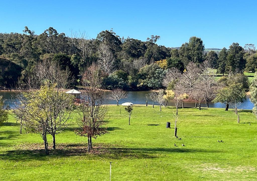 Caringal in the Valley Farm stay, Boyanup (updated prices 2026)