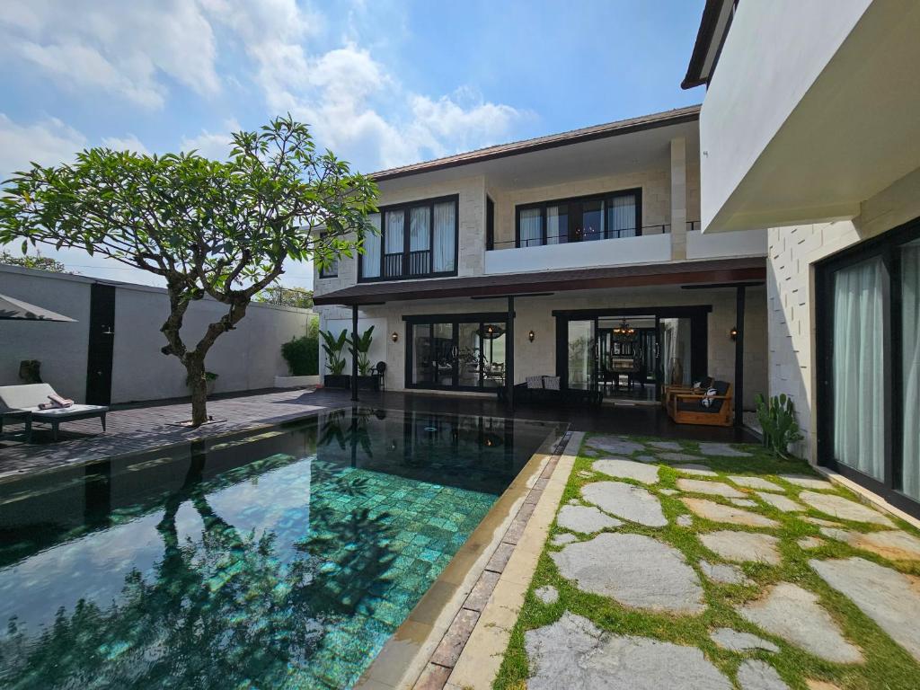 Villa Akasha Luxury 6 bedroom villa near beach, Canggu (aktualisierte Preise für 2026)