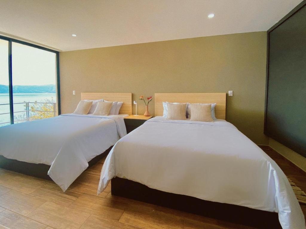 Cardedeu Hotel Lago de Coatepeque, El Congo (updated prices 2025)