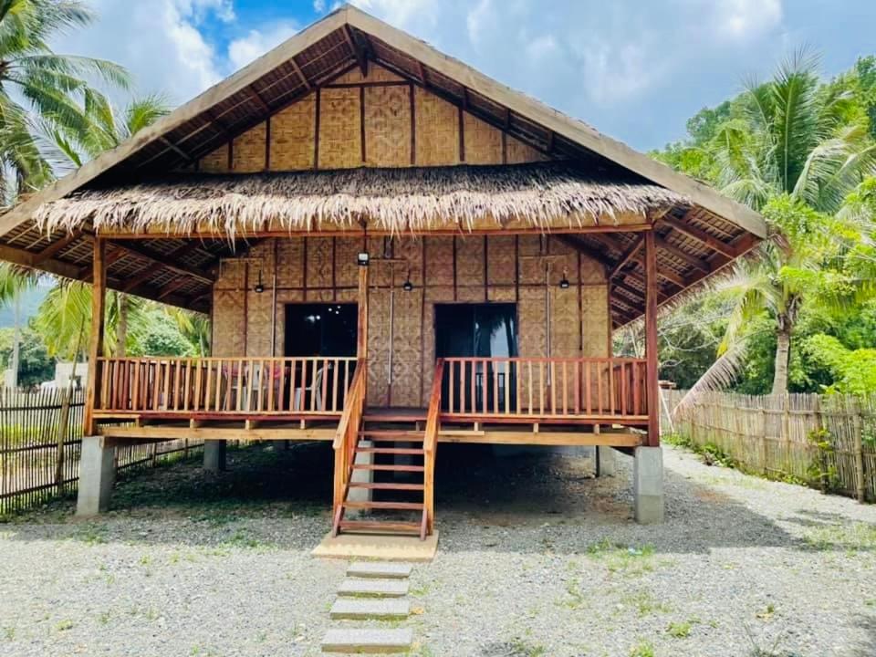 Love’s Shack Negros Beach House, Cauayan – Tarifs 2024