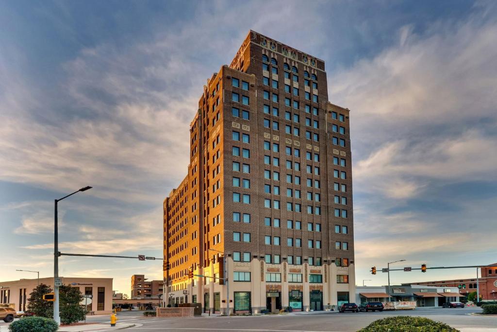 The Threefoot Hotel, Meridian, a Tribute Portfolio Hotel, Meridian ...