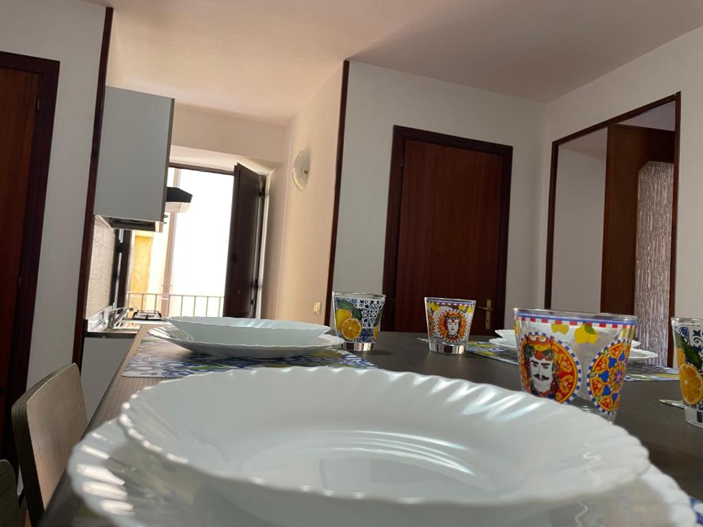 DM house, Palermo (updated prices 2026)