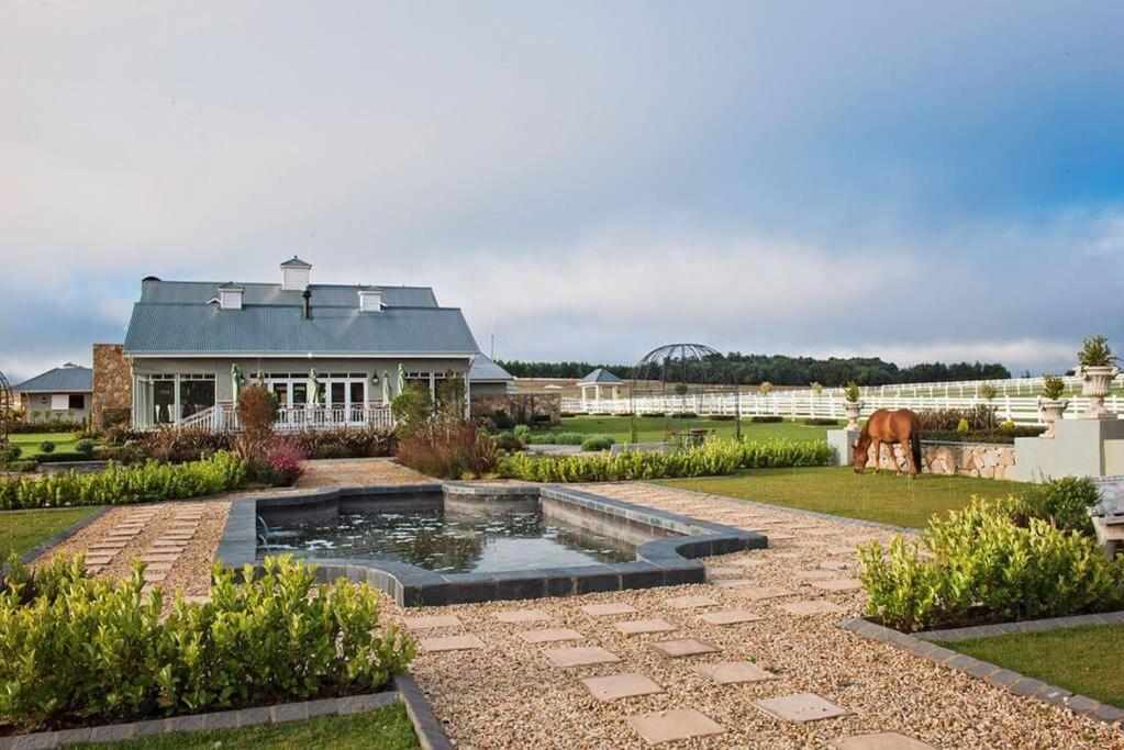 Luxury Villa, Dunkeld Country & Equestrian Estate, Dullstroom (prezzi ...