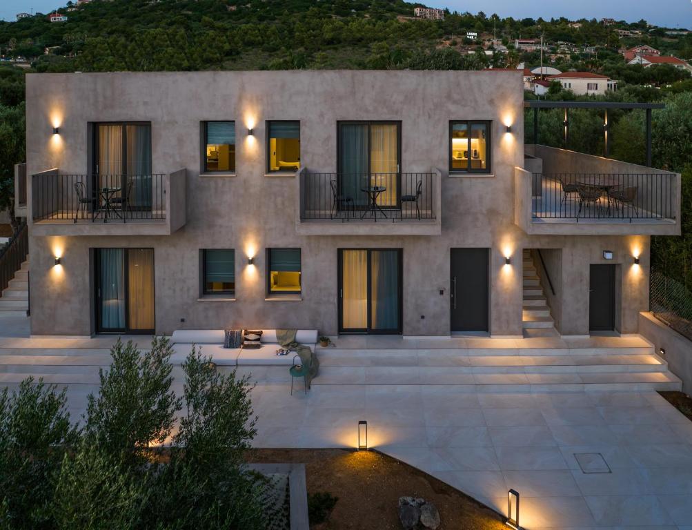 Topos Suites, Lassi (updated prices 2026)