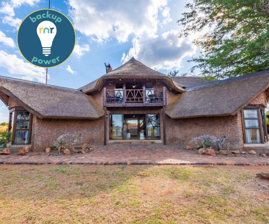 63 Zebula 4 Bedroom House Sleeps 12, Mabula (updated prices 2025)