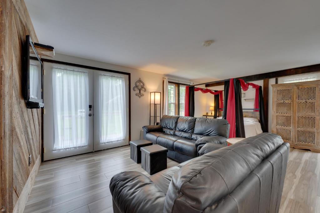 Pet-Friendly Caneadea Retreat with Deck!, Oramel (updated prices 2026)