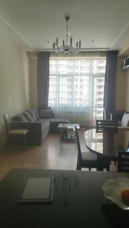 tamilas saxli, Batumi (updated prices 2025)