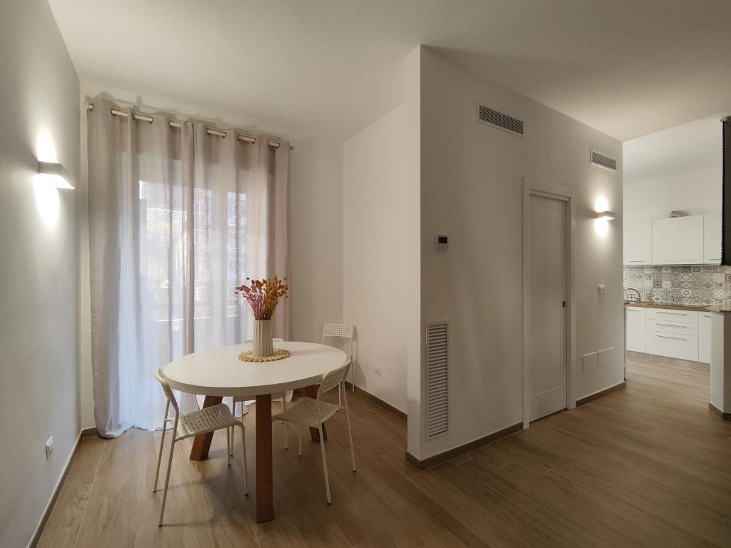 CEA HOME, Bari (updated prices 2025)