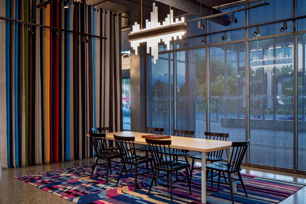 Aloft Santa Clara - San Jose North, San Jose (updated prices 2025)