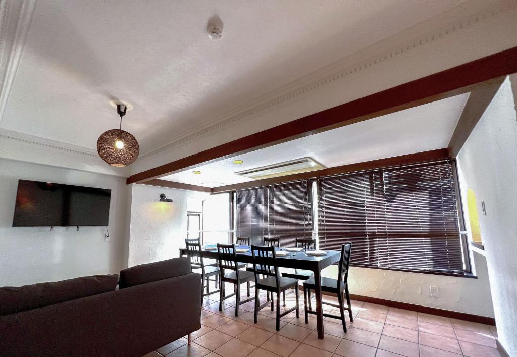 Ueno Akihabara Tsukiji Ginza Roppongi Ebisu Nakameguro Walk to Iriya ...