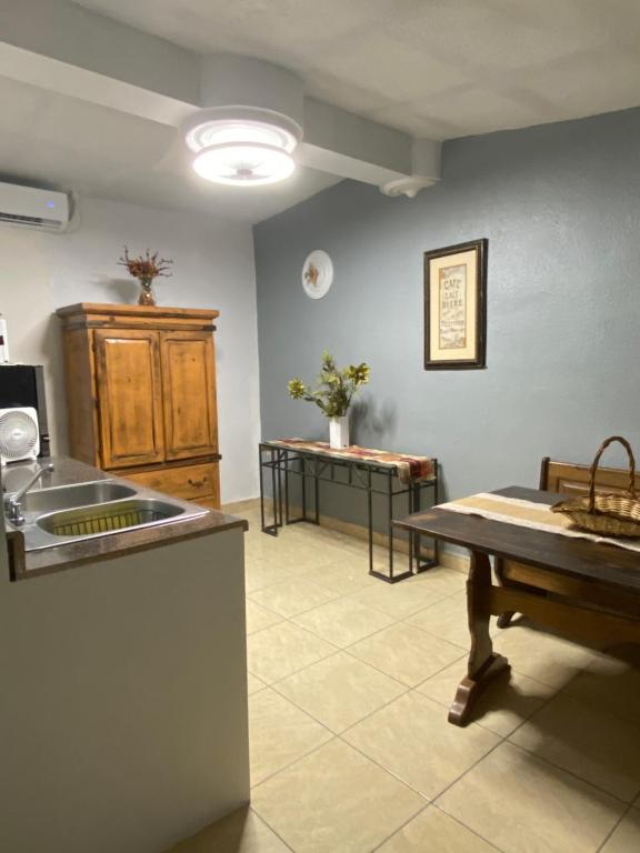 Depa planta alta # 2 El Campanario, Mexicali (updated prices 2024)