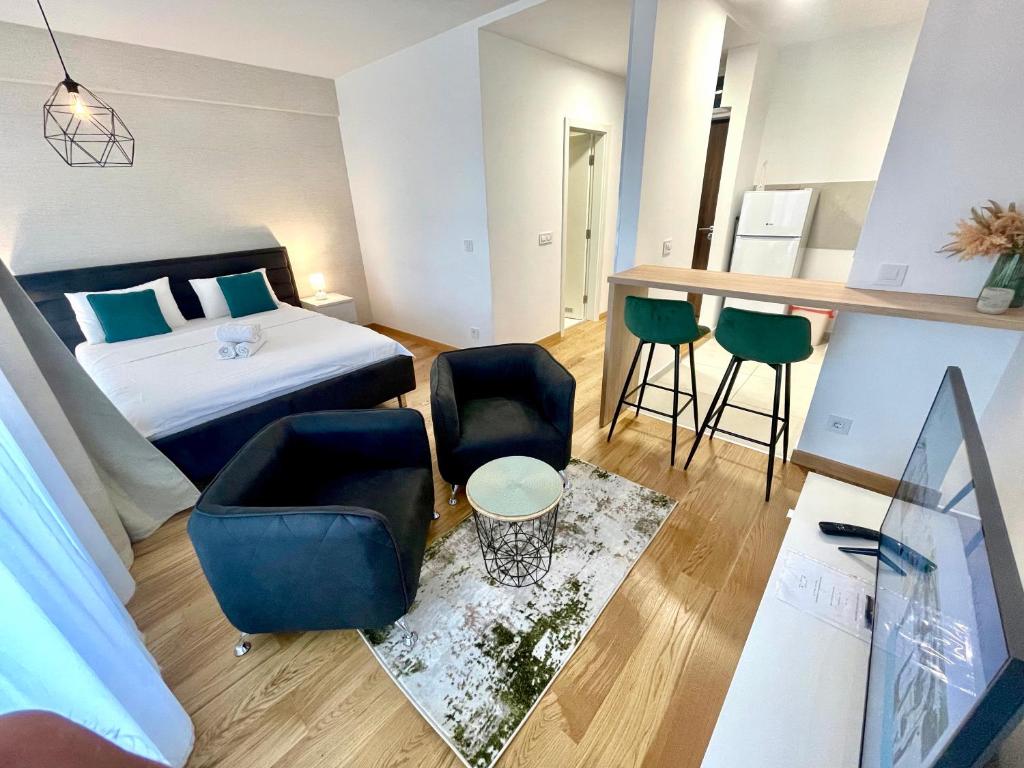 Green - stan na dan studio Novi Beograd, parking 5 evra dan, Belgrade ...