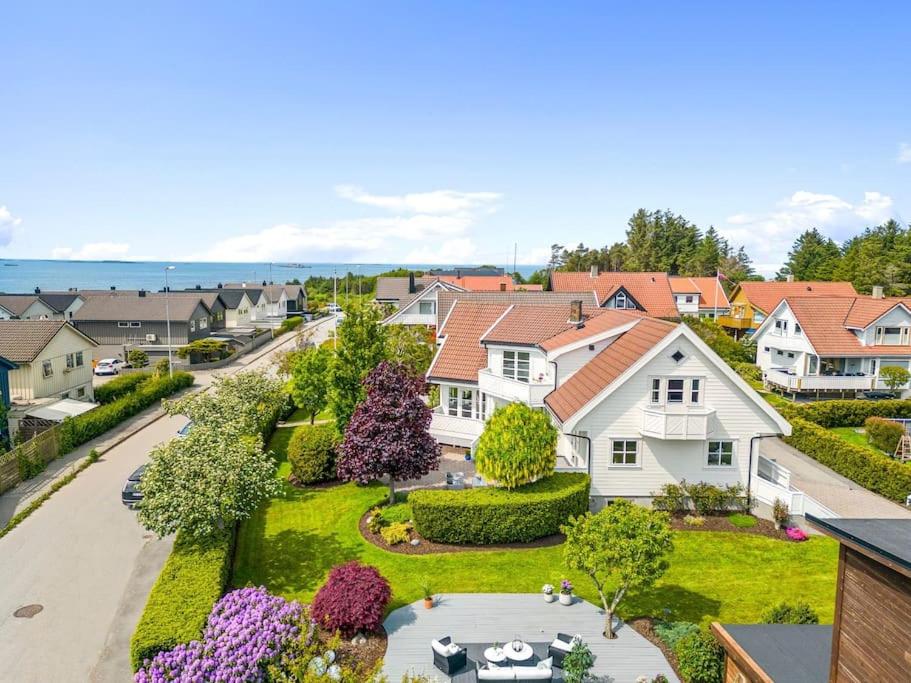 Exclusive apartment by the ocean, Tananger (updated prices 2024)