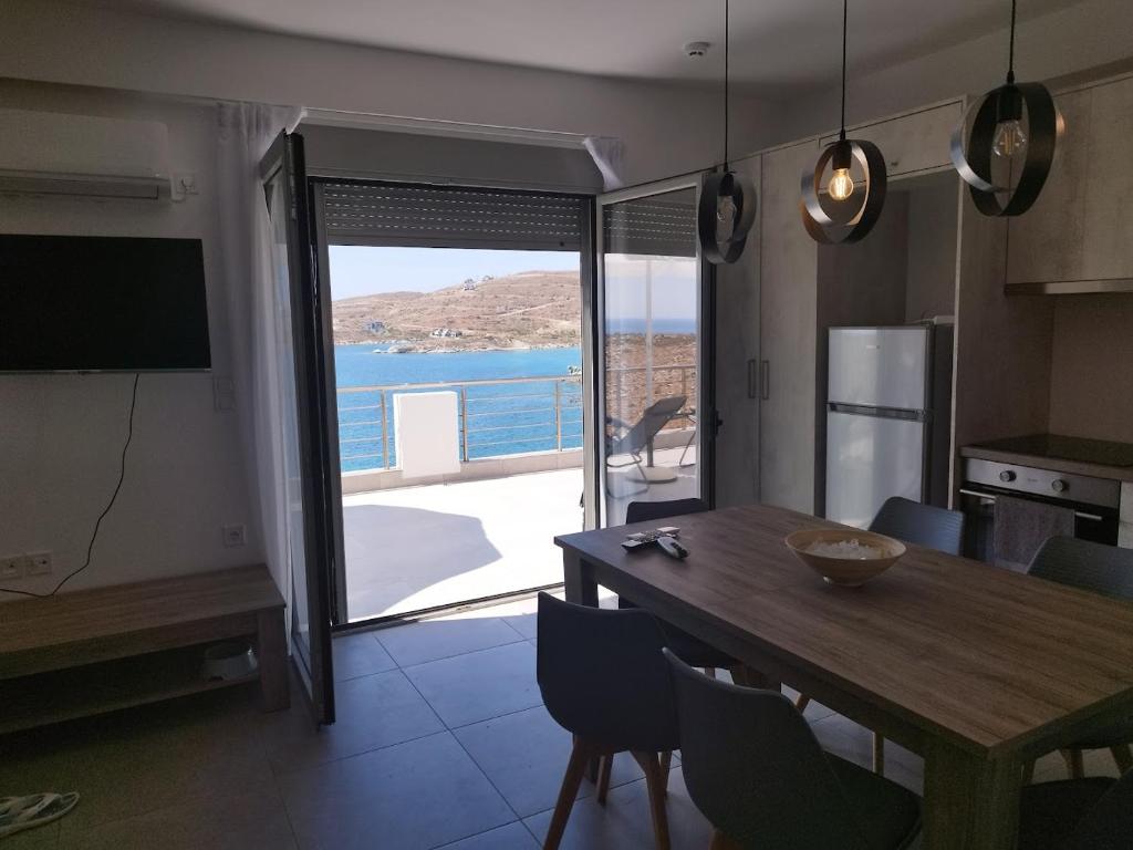 MFD LUXURY APARTMENTS ΜΕΖΟΝΕΤΑ 100τμ ΔΙΠΛΑ ΣΤΗ ΘΑΛΑΣΣΑ, Karistos ...