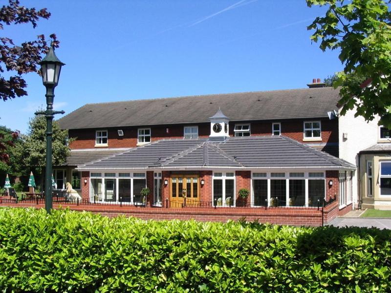 Briars Hall Hotel, Burscough (updated prices 2025)