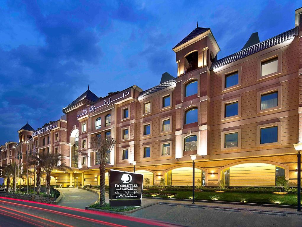 DoubleTree by Hilton Hotel Riyadh - Al Muroj Business Gate, Riyadh ...