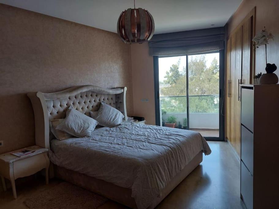 Bel appart lumineux à Ferme Bretonne, Casablanca (aktualisierte Preise ...