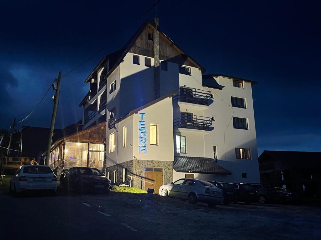 Cabana Restaurant TERRA, Ranca (updated prices 2026)