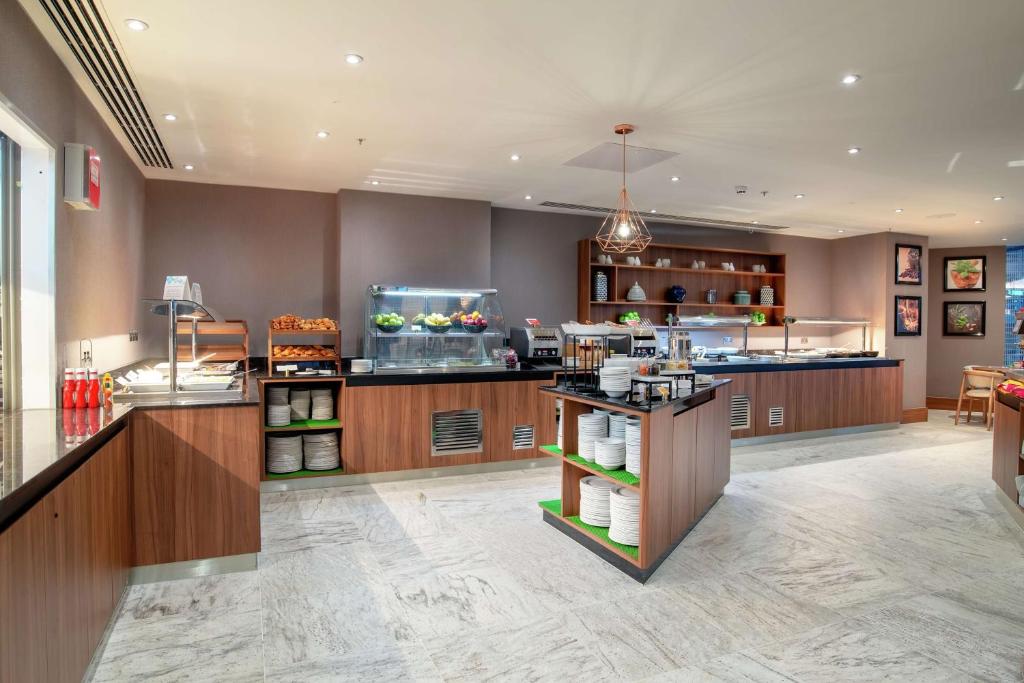 Hilton Garden Inn London Heathrow Terminal 2 and 3, Hillingdon (updated ...