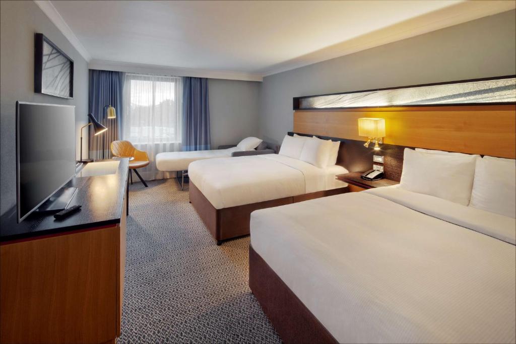 DoubleTree by Hilton Manchester Airport, Hale (updated prices 2025)