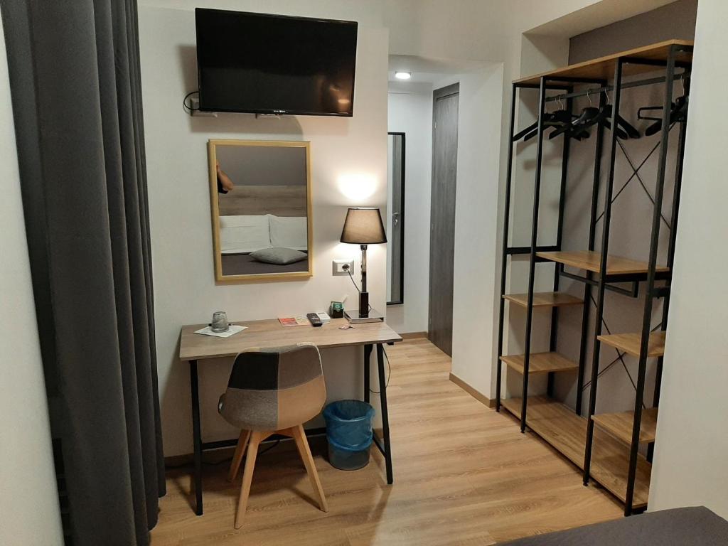 Rome Residence Insula | Roman, Apartment & Insulae | Britannica