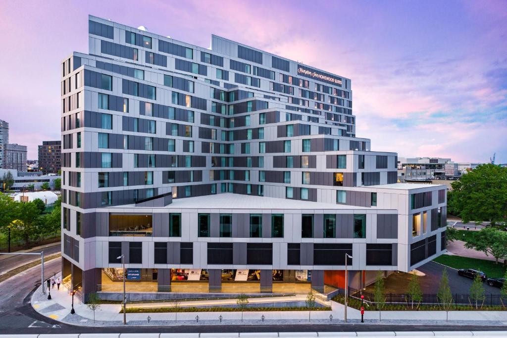 Hampton Inn Boston Seaport District, Boston (updated prices 2025)
