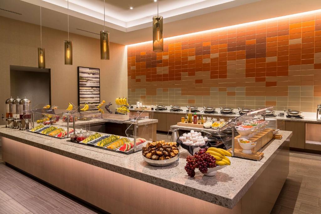 Hilton Minneapolis, Minneapolis (updated prices 2025)