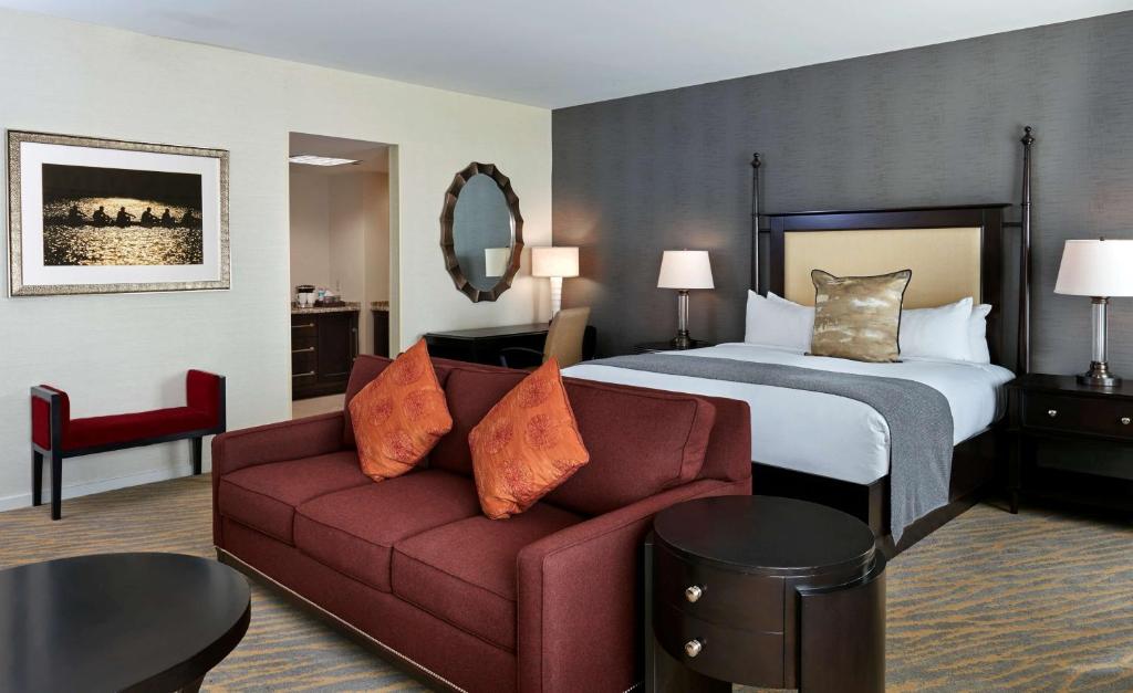 The Inn at Penn, A Hilton Hotel, Philadelphia (updated prices 2025)