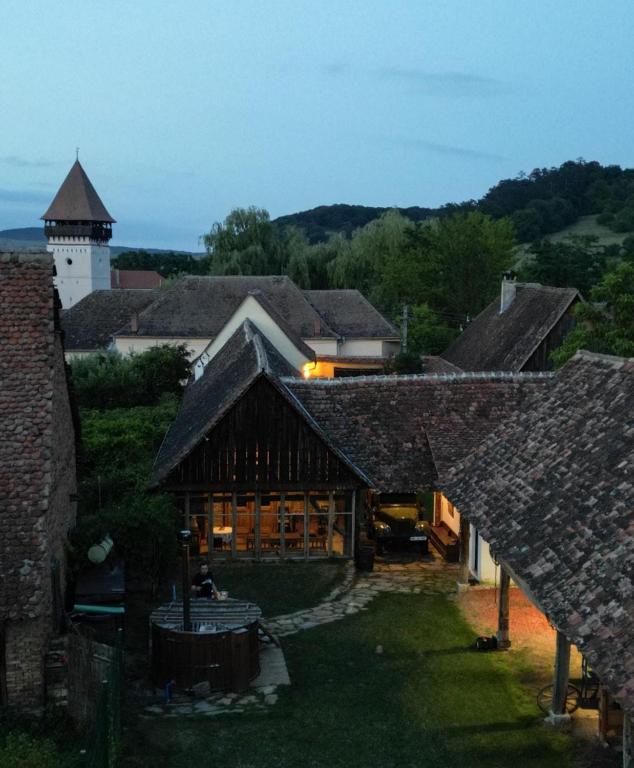 Șura din Seleuș - Seleuș Barn - Idyllic Countryside M Museum House ...