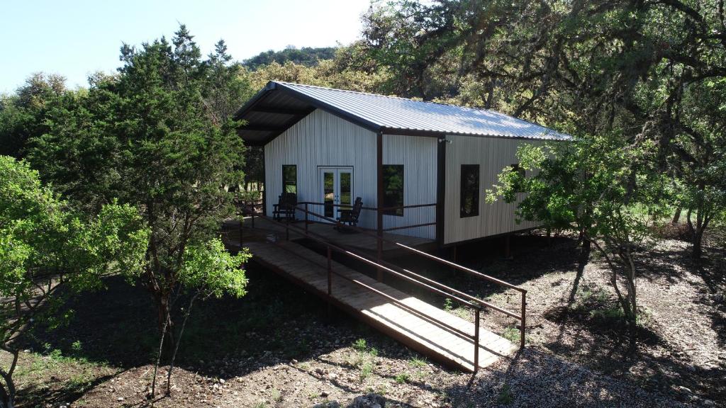 Nueces River Cabins-Elm Cabin, Barksdale – Updated 2024 Prices